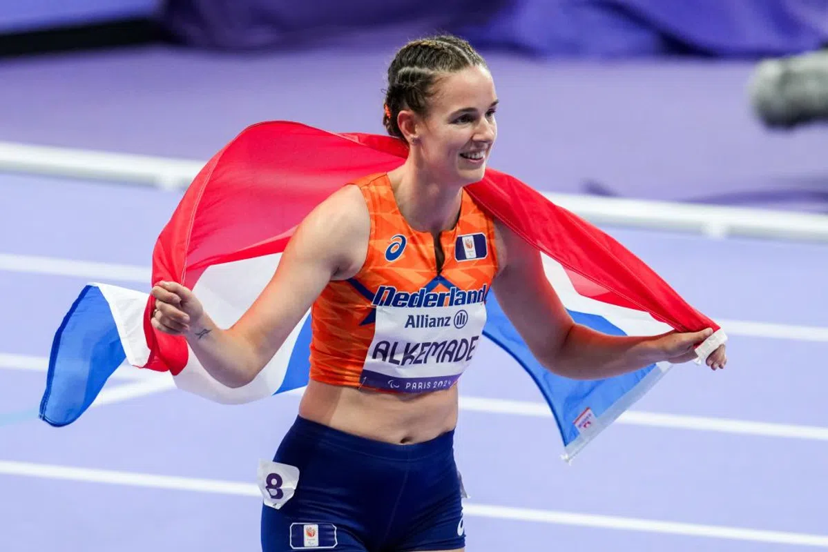Alkemade en Van Gansewinkel stunten met goud én zilver op 200m (T64)