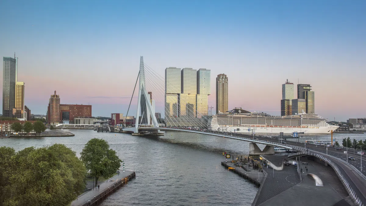 Alles over HYROX Rotterdam 2026: data, programma, locatie en alle ...